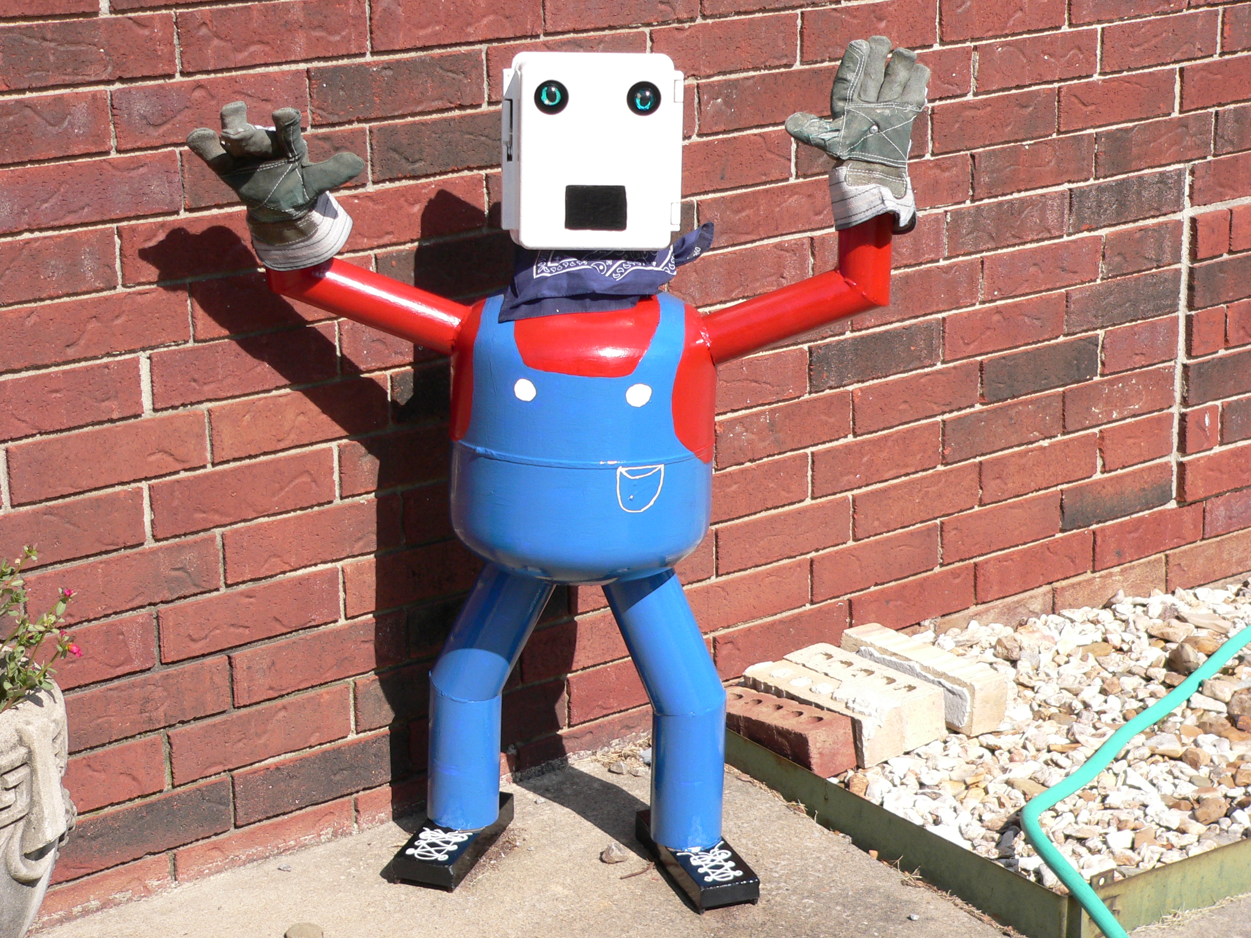 Lewis Yard Critters | creativeartworksblog